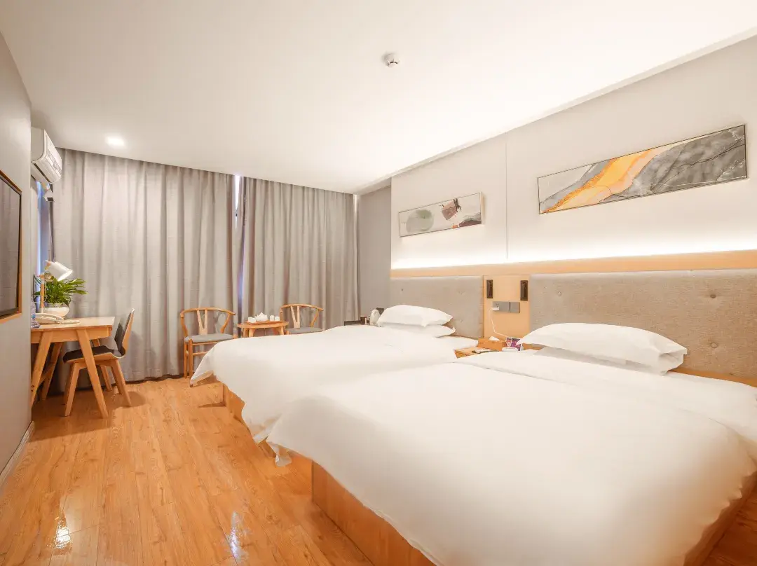 Huating Hotel - Leshan