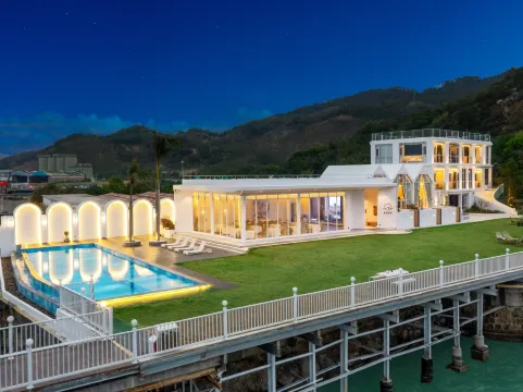 Huazhu · Nan'ao Yuhai Hometown Homestay - 高雄市