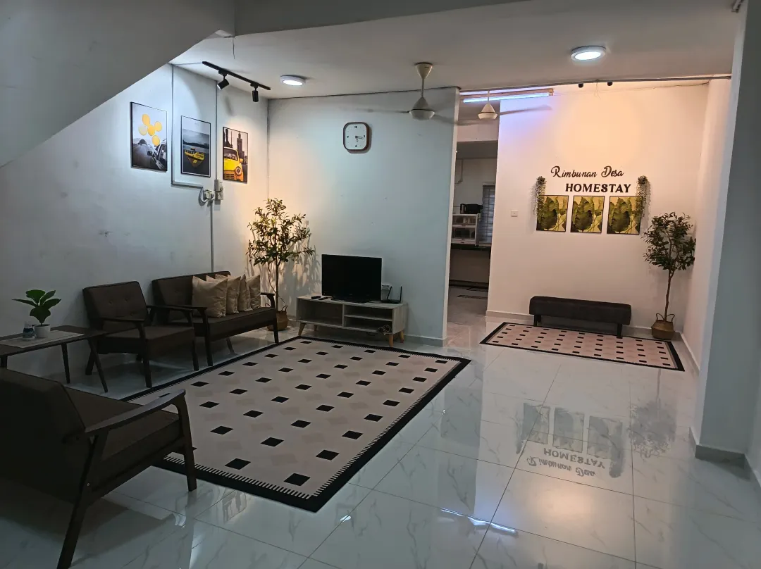 Rimbunan Desa Homestay With Private Pool - Penang