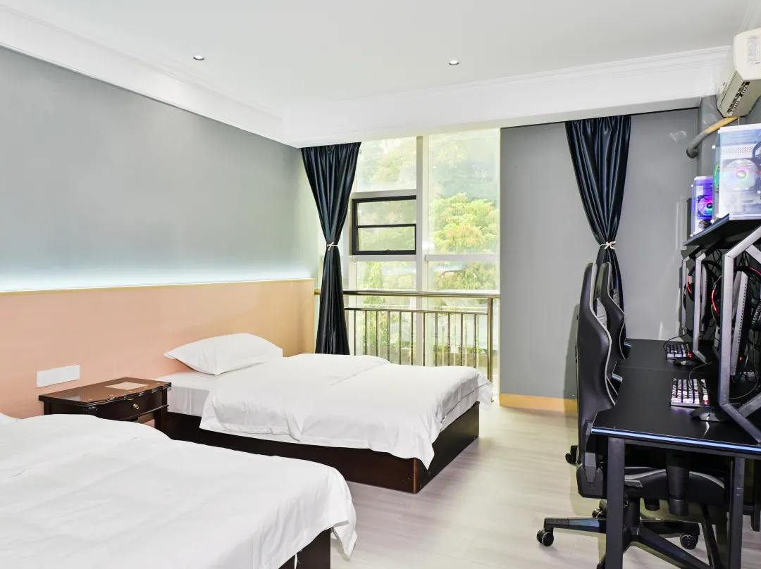 Touhao Wanji E-sports Homestay - Guangzhou