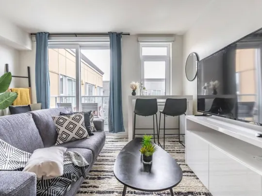 1br | Views, Rooftop, Gym | Sophari B | Bellevue - Bellevue, WA