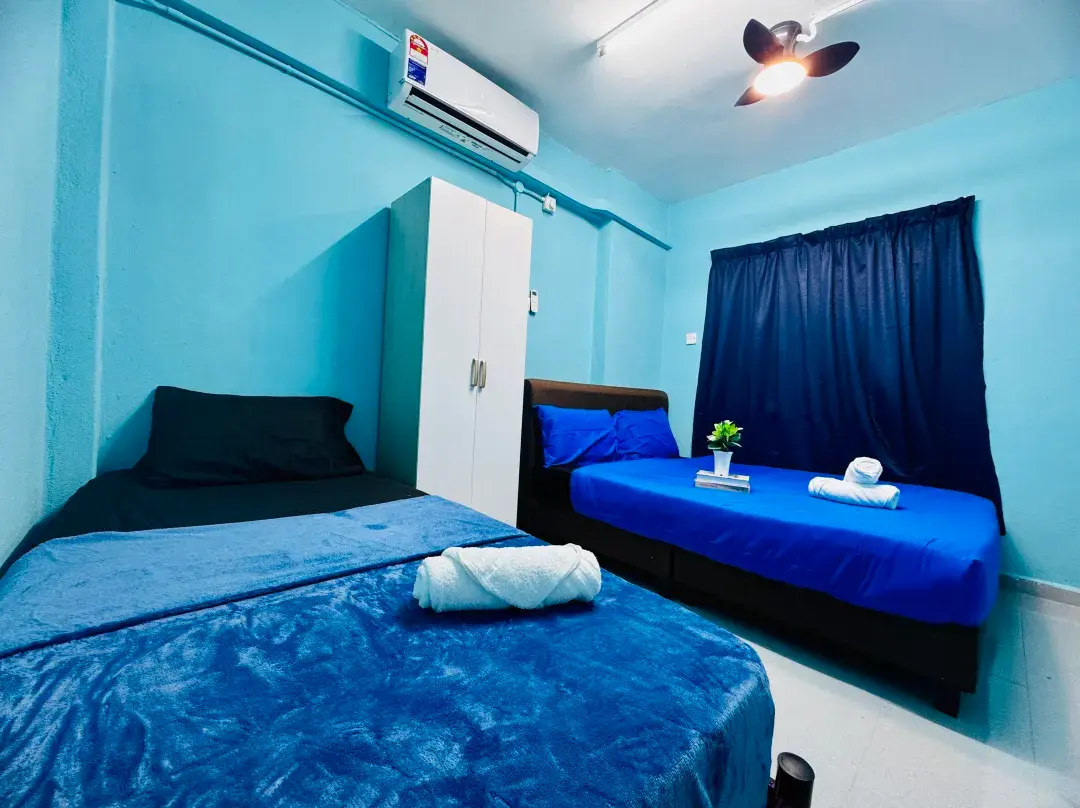 Relax Familystay Usm 3br 2-6 Pax - George Town
