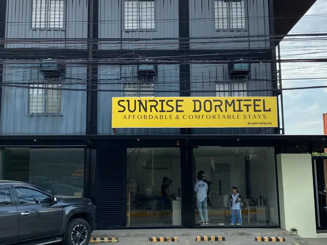Sunrise Dormitel - Parañaque