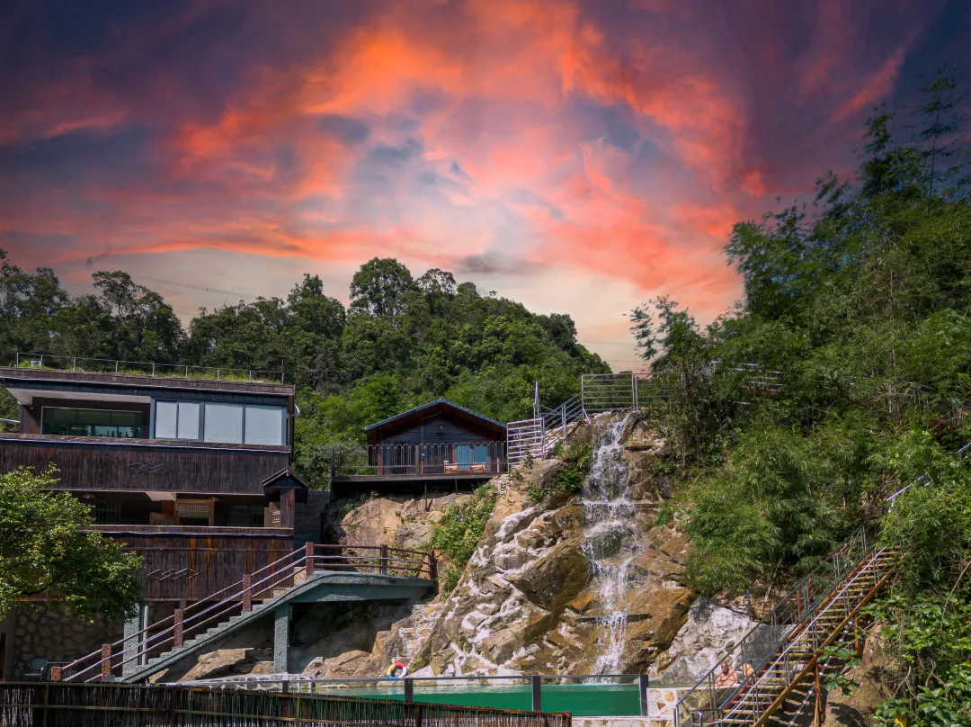 Yutiaoxia · Mountain Retreat - Qingyuan