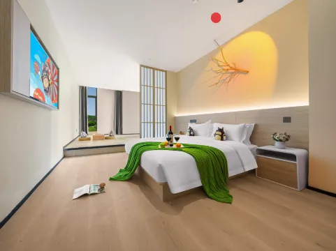 Totoro Spirit Hotel - Changzhou