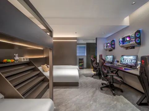 Quanbo E-sports Hotel, Central Square - Guilin