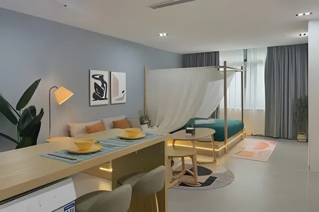 Xiaoqizai Homestay - Guangzhou