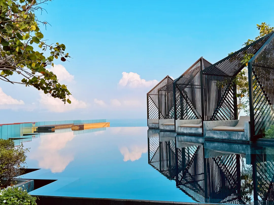 Edge Central Sea View Holiday Inn· Infinity Pool · 180 ° Panoramic Sea View - Pattaya