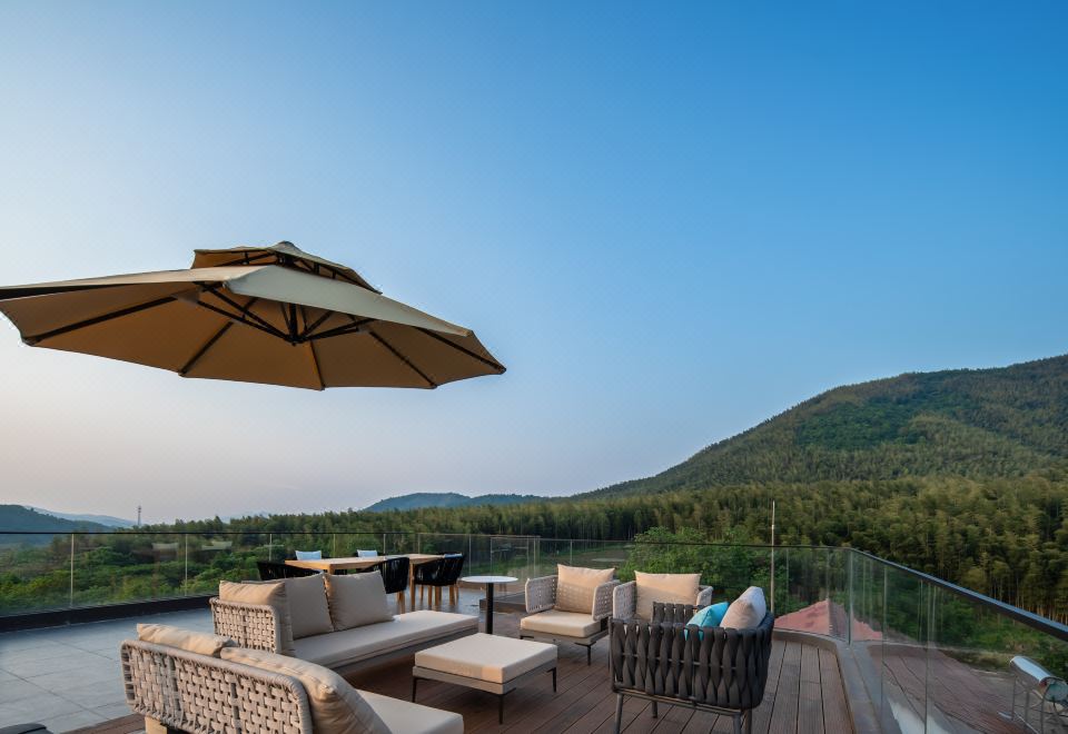 Liyang Yaoyuan De Shan Homestay (Songling Zhuhai Piaoliu)(溧阳遥远的山民宿 ...