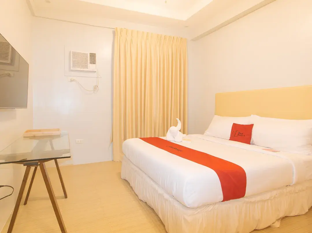 Reddoorz @ Zenova Hotel - Manille