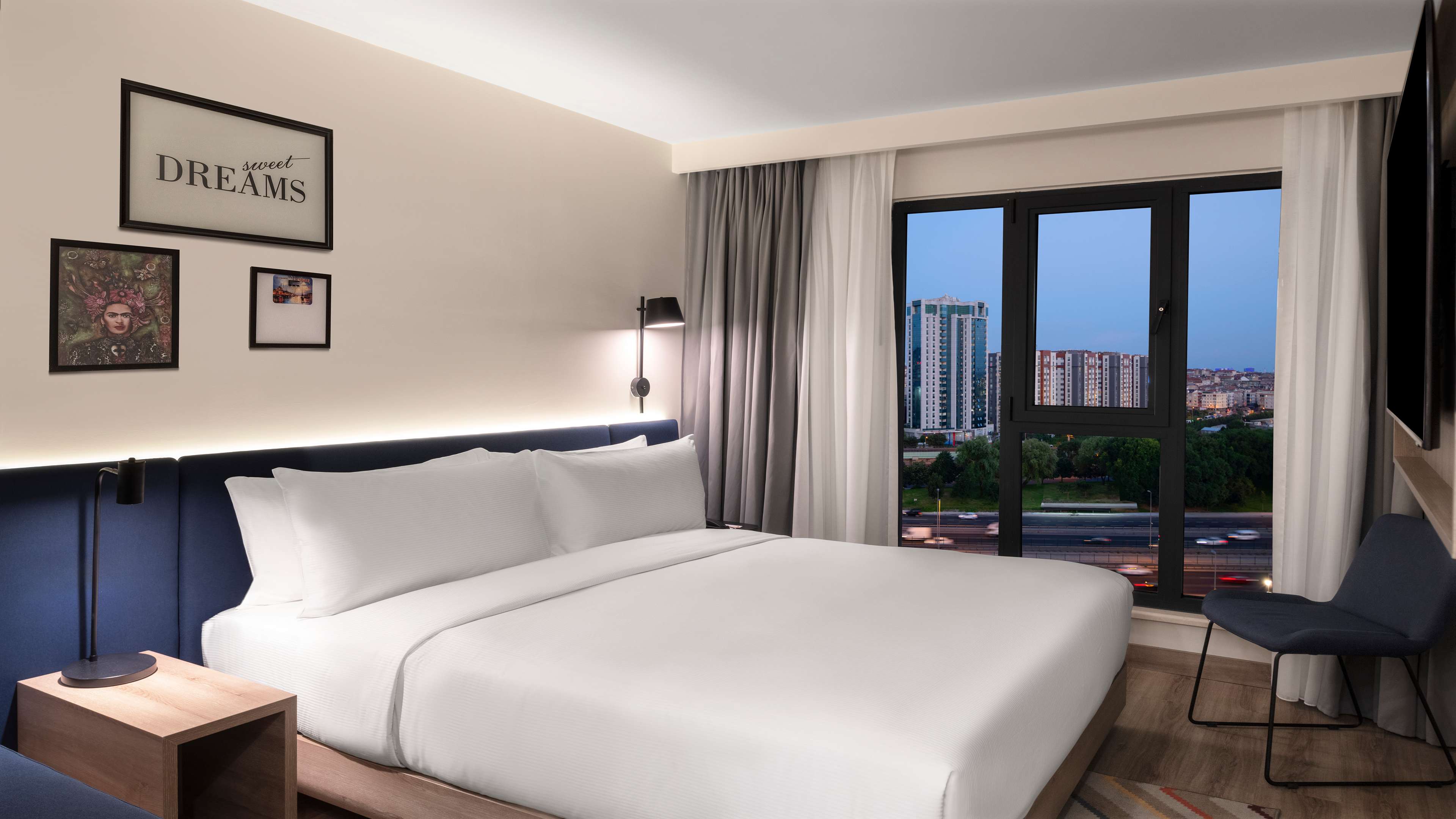 Hampton By Hilton Istanbul Merter in Istanbul | 2024 Updated prices ...