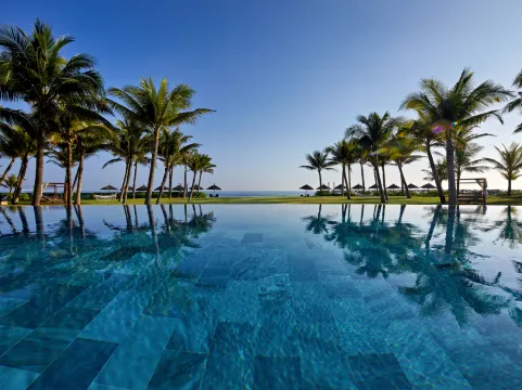 Hoi An Royal Beachfront Resort & Villas - Hội An