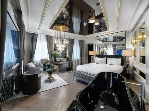 The Plein Hotel - Small Luxury Hotels Of The World - Milano