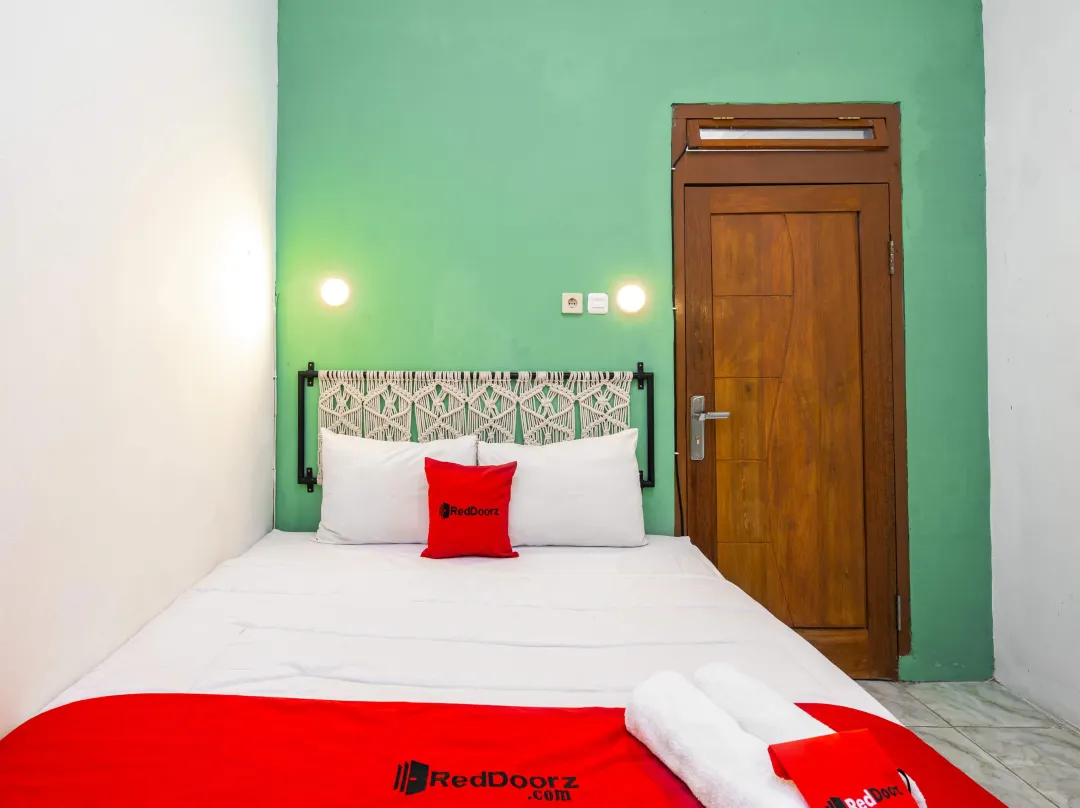 Reddoorz Near Exit Toll Tanah Baru Bogor - Bogor
