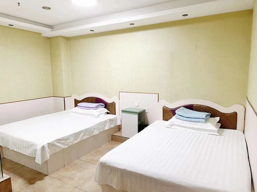 Colorful Express Hotel - Harbin