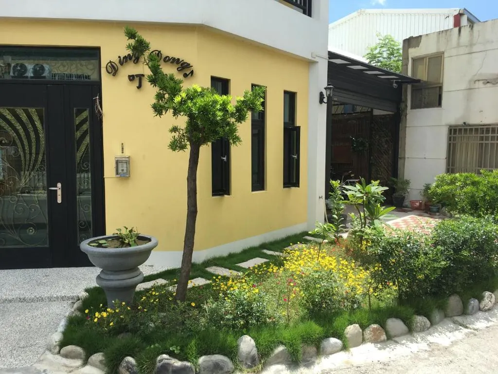 Ding Dong Homestay - 헝춘 진