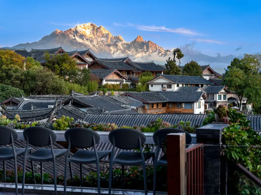 Xinsu Snow Mountain Qingcheng Panoramic Holiday Club - Lijiang