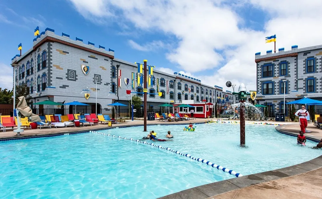 Legoland Castle Hotel - Vista, CA