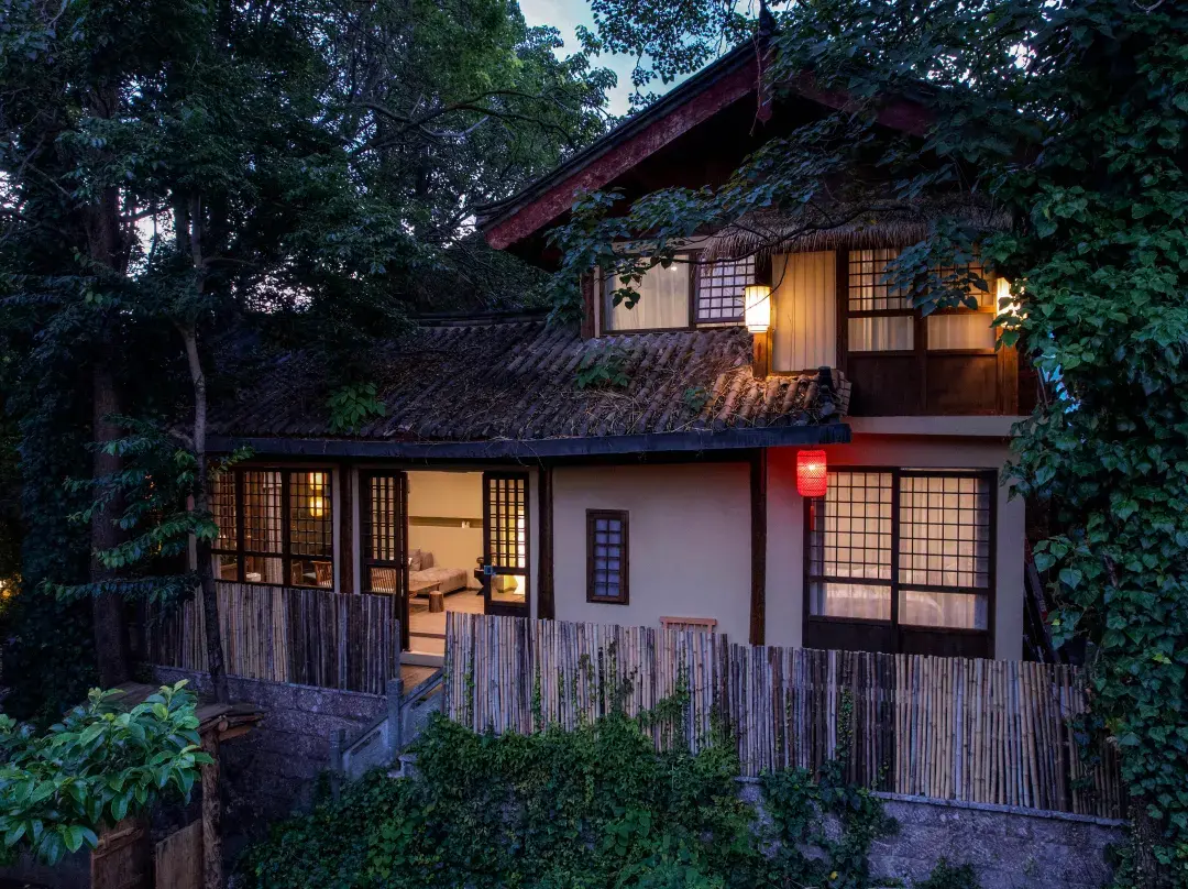 Autumn Garden  Ancient Town Villa Hotel - Lijiang
