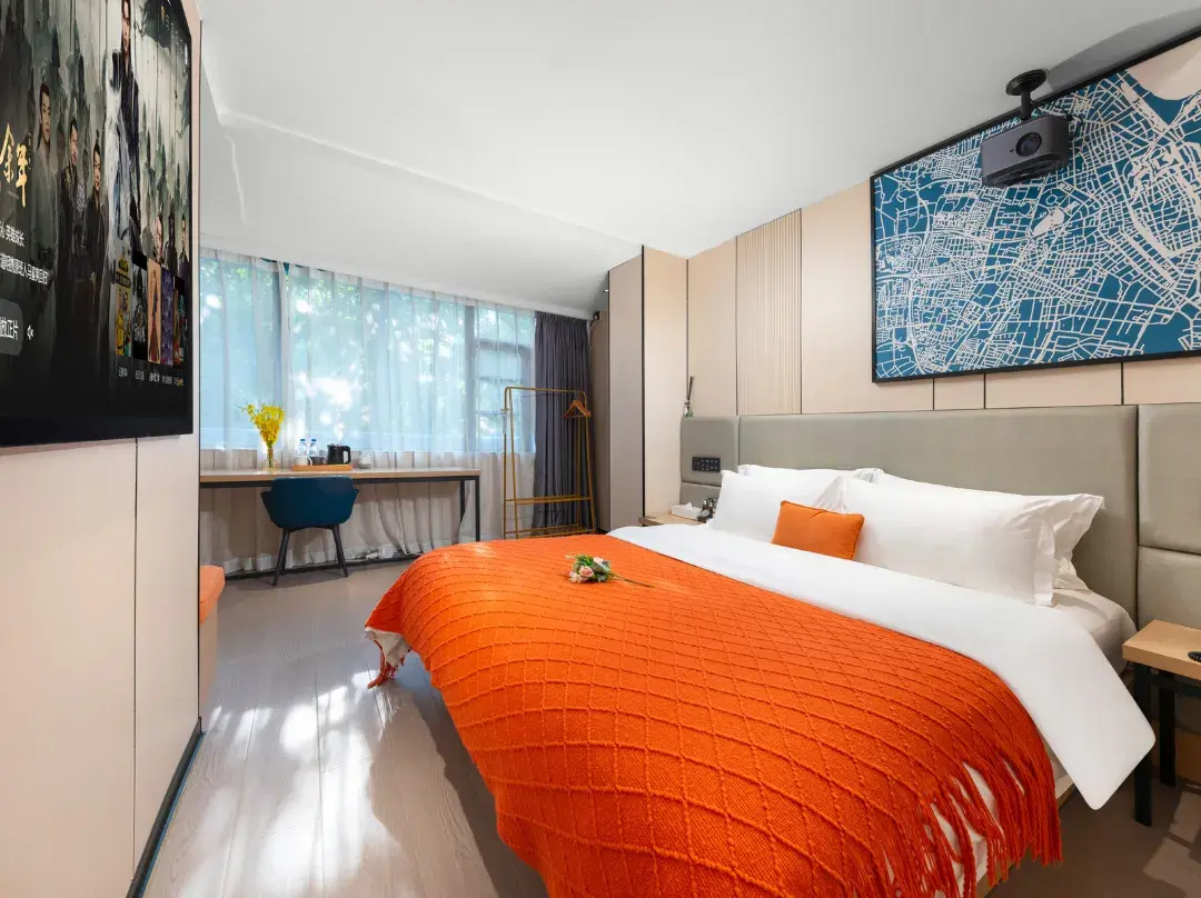 Local Hotels - Canton (Guangzhou)