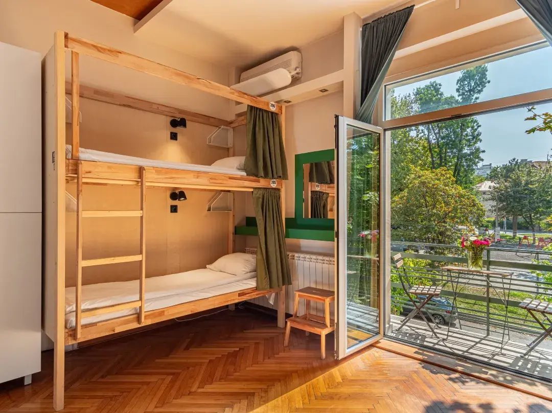 Cabbage Hostel - Belgrado