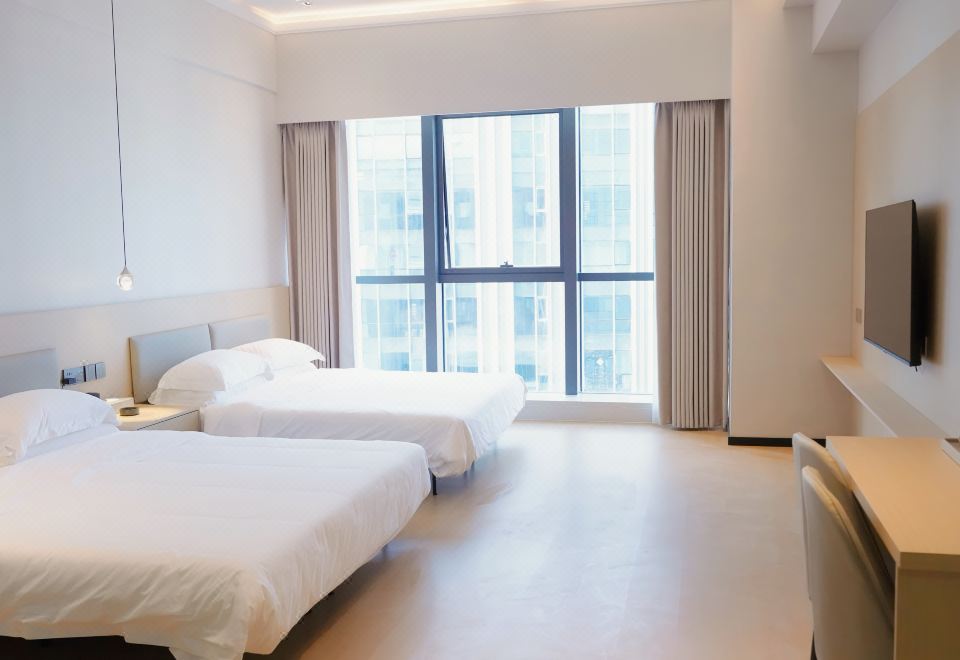Ruyuan Weibai Homestay (Donggang Music Fountain)(如院未白民宿（东港音乐喷泉店 ...