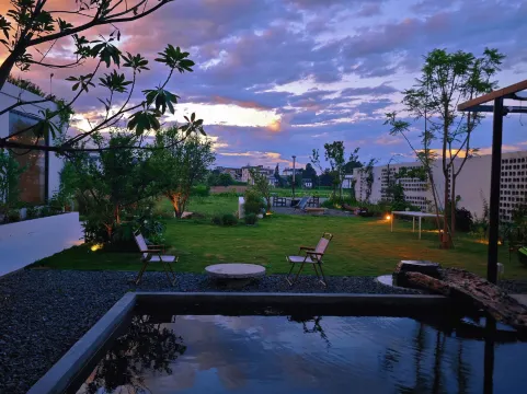 Yushan Garden Guesthouse - Dali