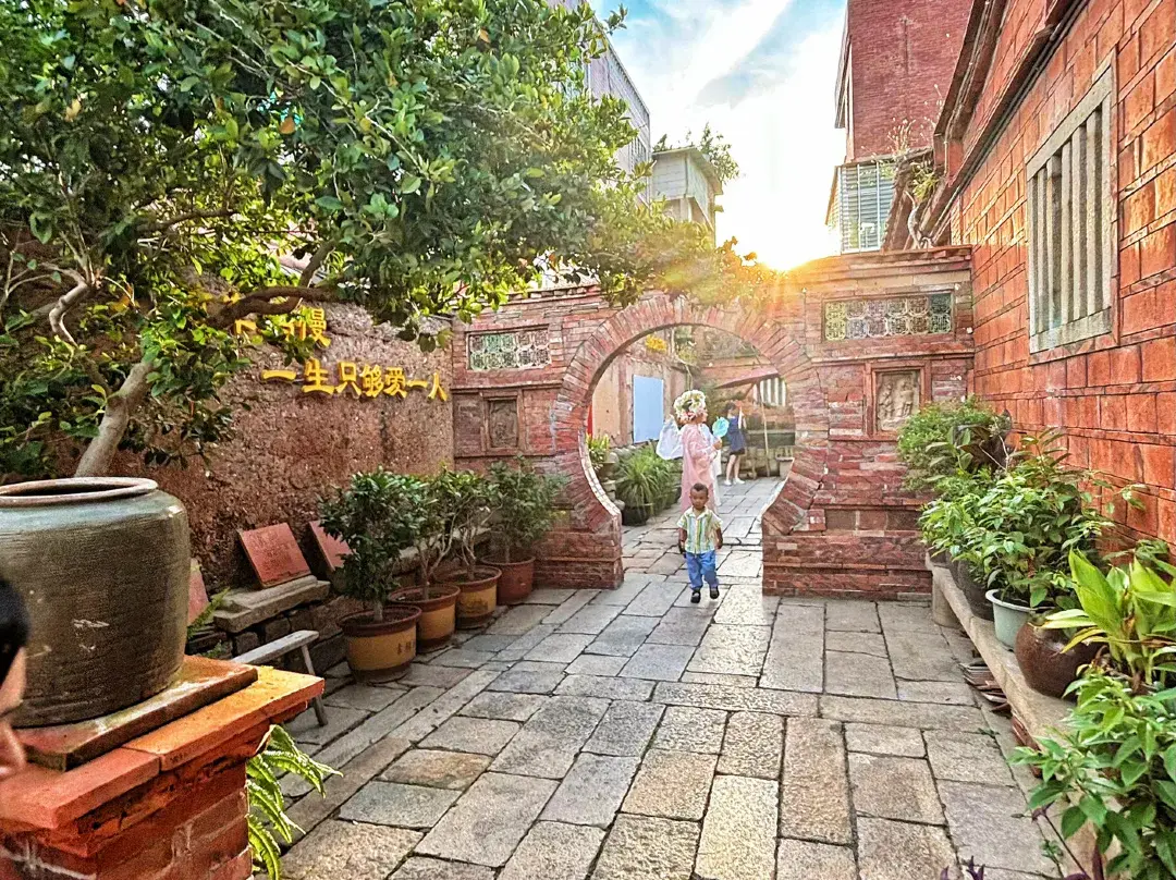 West Street Linjia Xiaoyuan Homestay - Quanzhou