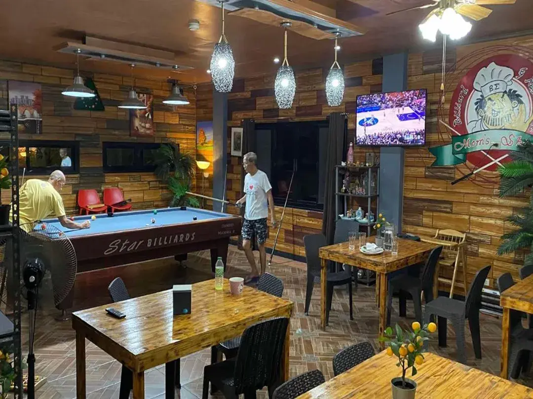 Mom's Shie Restaurant And Apartelle - La Union