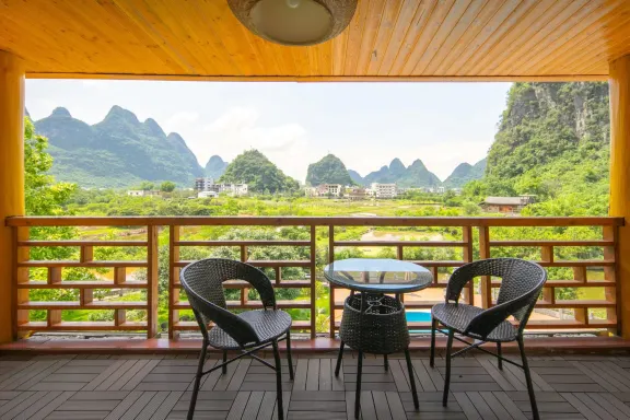Yangshuo Jinxi Resort Hotel (Yulong River Jiuxian Pier) - 76 Photos ...
