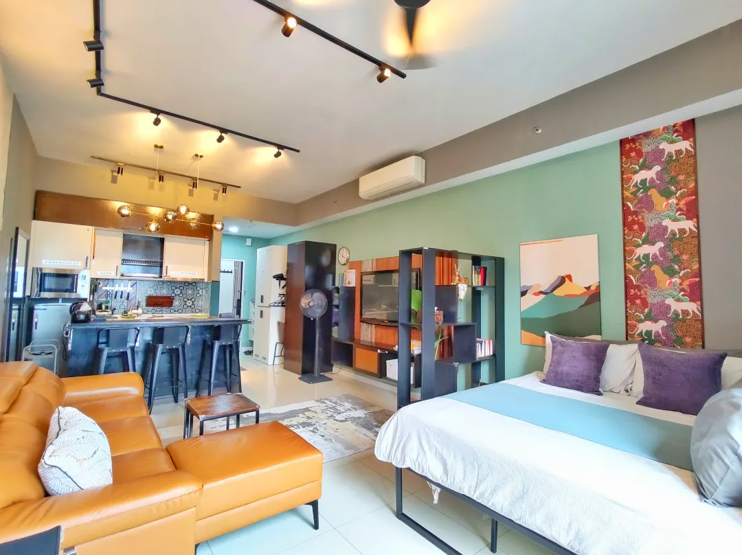 Pretty Room With Balcony Klcc View In Chamber - Sentul