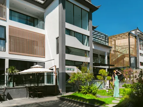 Jingjie Garden Holiday Homestay - Dali