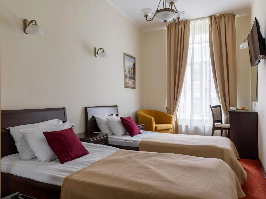 Largo Hotel Near Nevsky Prospekt - Saint Petersburg