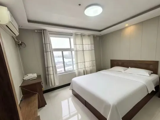 Yijia Theme Hostel - Shanghai