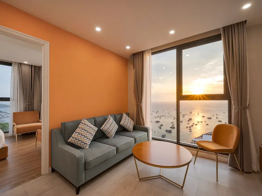La Isla Apartments & Villas - Sea View & Fireworks Phu Quoc - Phú Quốc