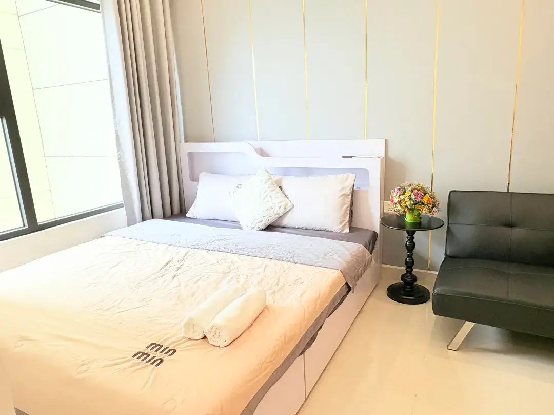 Beautiful Hotel At Vinhomes Grand Park - 