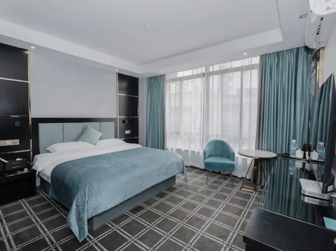 Longxiang Deluxe Hotel ) - 팡청강 시