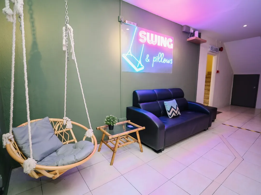Swing & Pillows @ Malabar - Penang