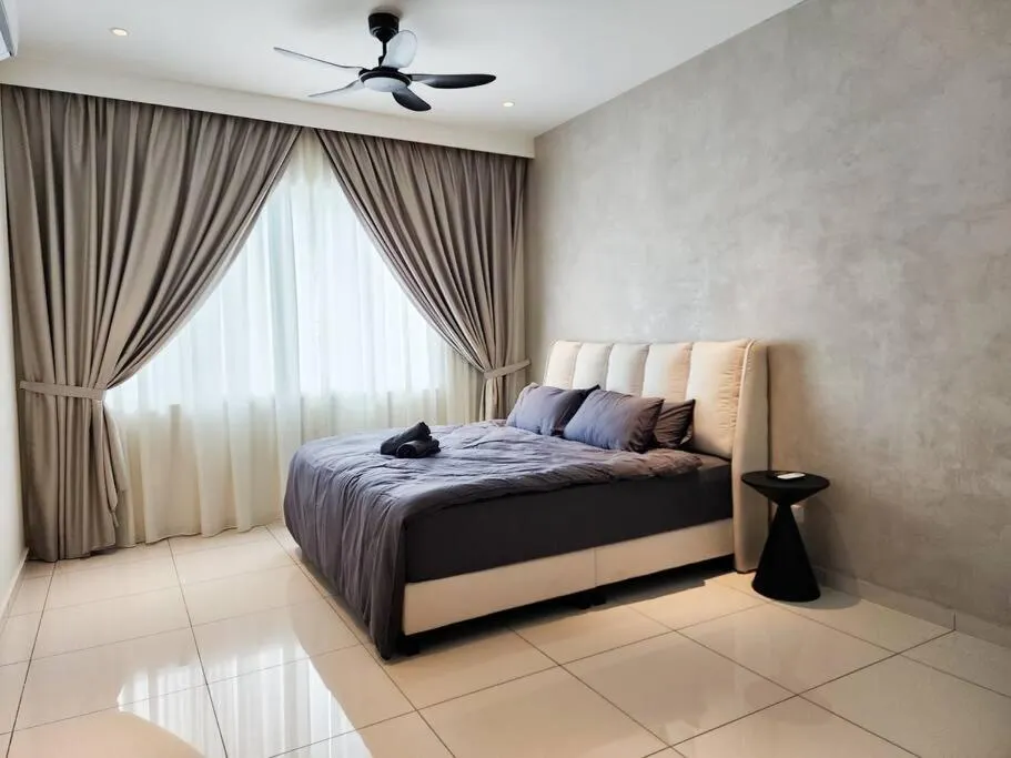 Austin Crest -- Creamy X Mahjong X Karaoke X Staycation 4br3b #10pax By Cowidea - Johor Bahru