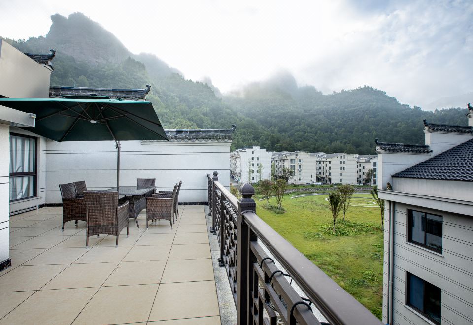 Xinchang Manqi Yating Homestay (Nineteen Peaks Branch)(新昌慢栖雅庭民宿（十九峰店 ...