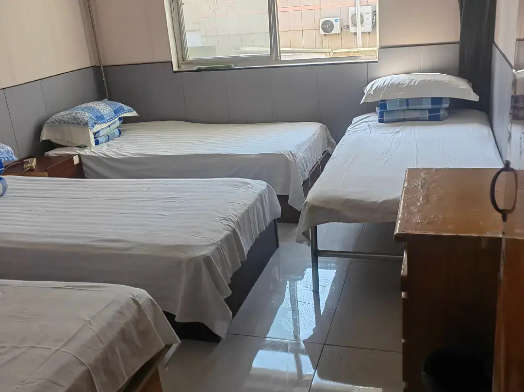 Qingdao Lianlian Hostel - Qingdao