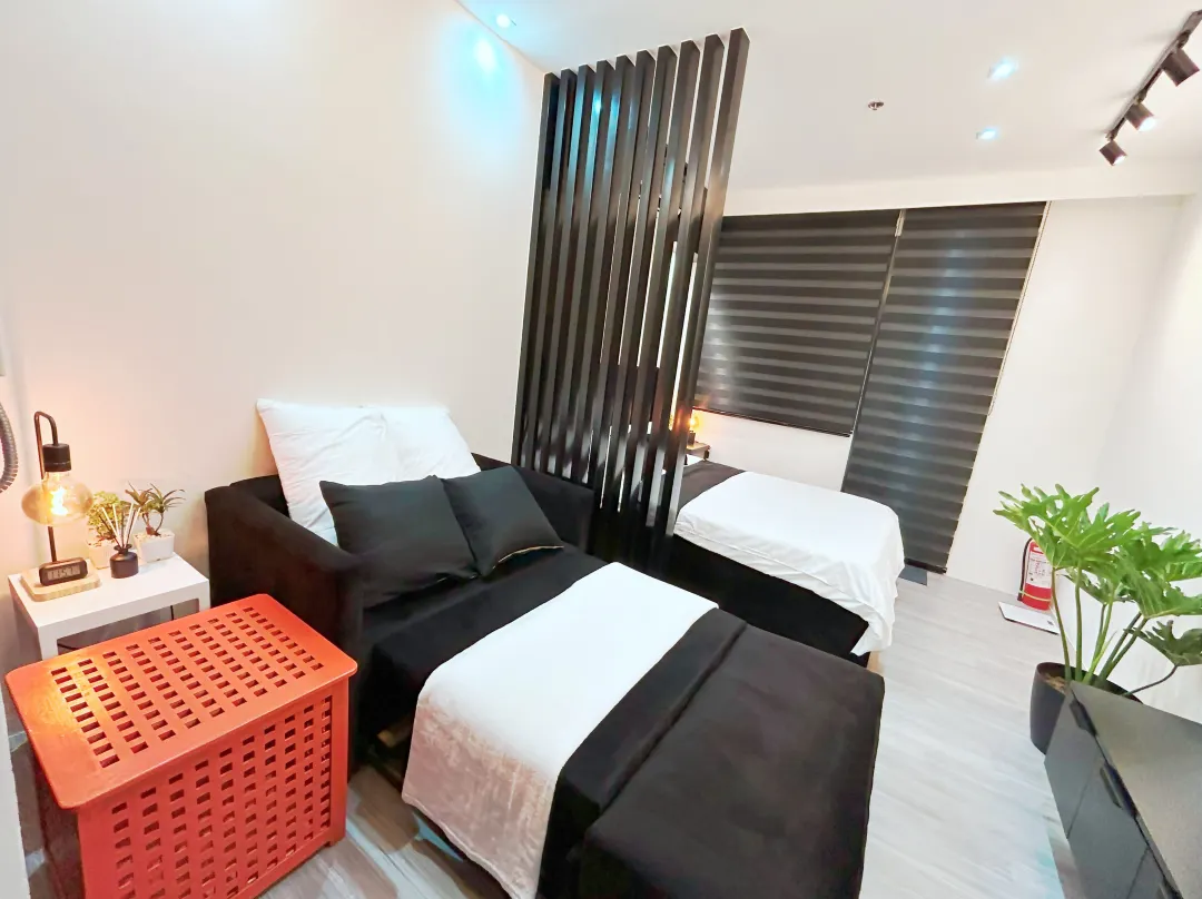 Imi's Staycation - Pasay