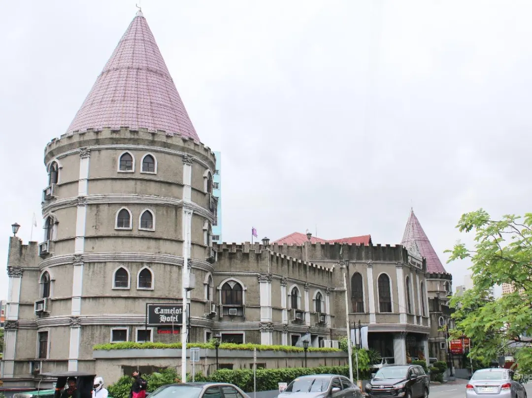 Camelot Hotel Quezon City Powered By Cocotel - Quezon City