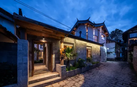 Ulasan 37 Courtyard｜Panorama Jade Dragon Mountain Heritage Art Lodge ...