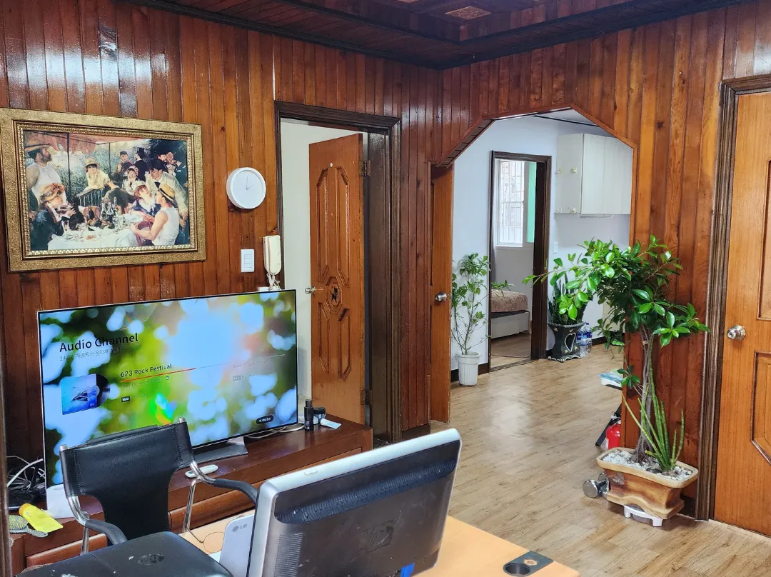 Disco Pangpang Guesthouse - Incheon