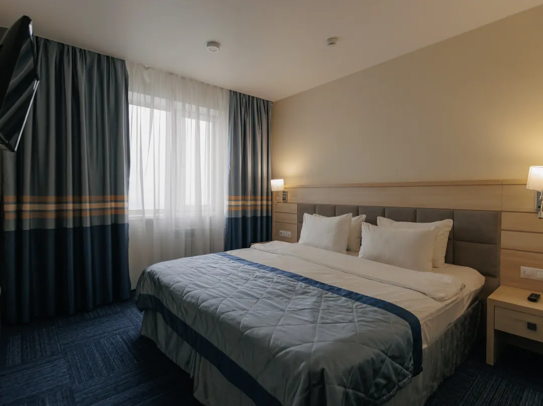 Hotel Equator - Владивосток