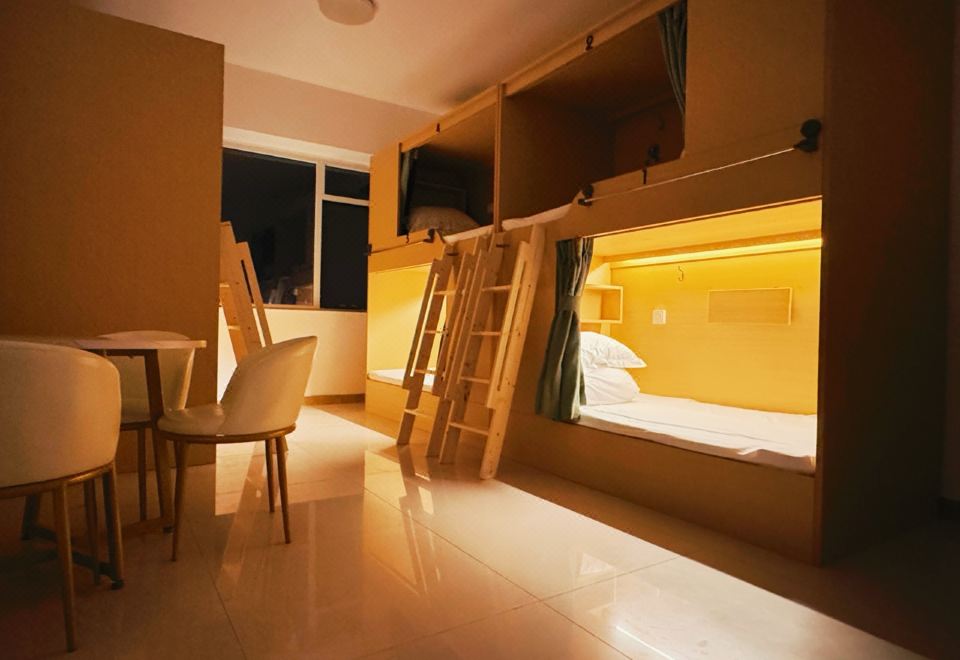 Qingju Hostel (Huoju 8th Street)(青桔青年旅社（火炬八街店）): Latest Deals & Reviews ...