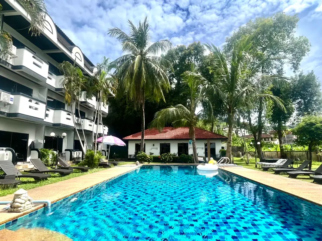 Nr Nanai Patong - Patong Beach