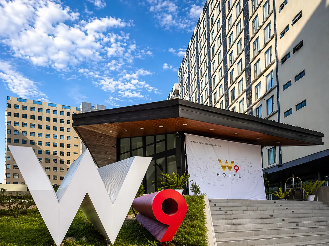 W9 Hotel And Resorts Near Manila Airport - Pasay