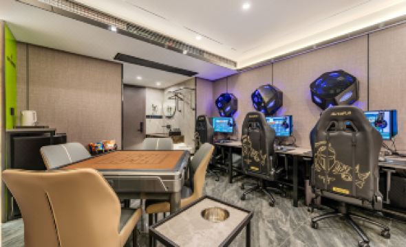 Fiaotiao plus e-sports hotel (Wuyi Square South Gate Subway Station(发条 ...